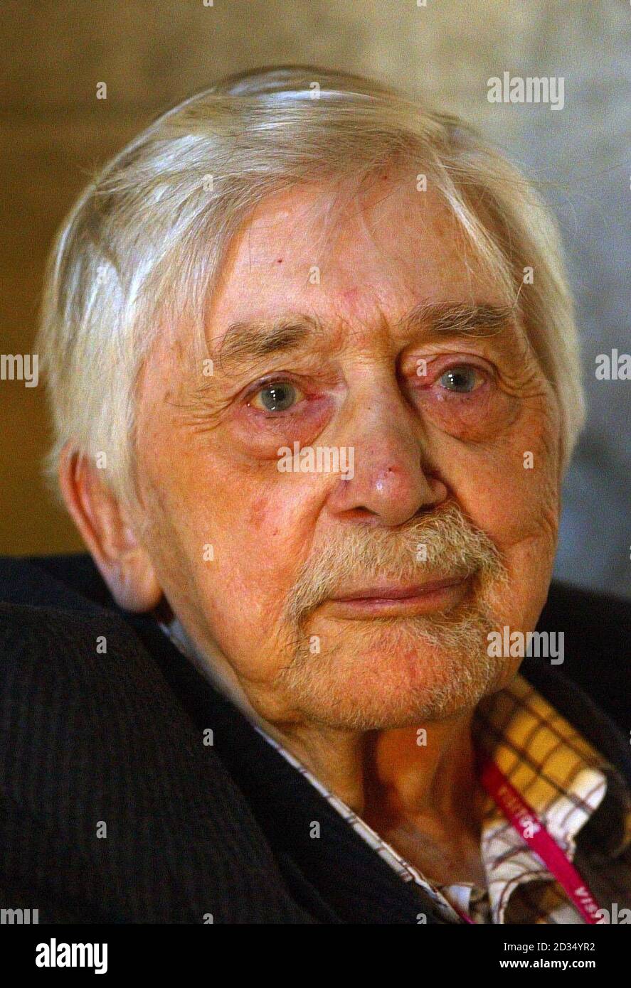 Edwin morgan poet hi-res stock photography and images - Alamy