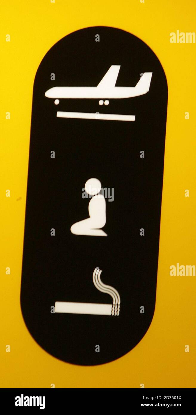 Signs at London's Heathrow Airport Stock Photo - Alamy