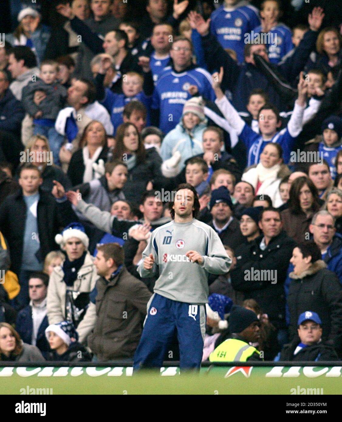 Stephen hunt top hi-res stock photography and images - Alamy