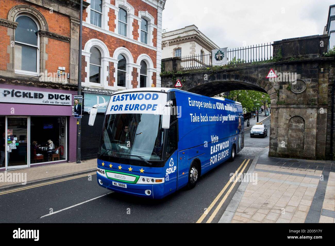 Take one three northern irish seats hi-res stock photography and images ...