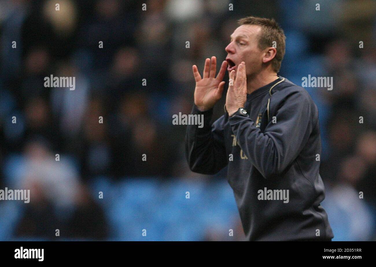 Manchester City manager Stuart Pearce Stock Photo - Alamy