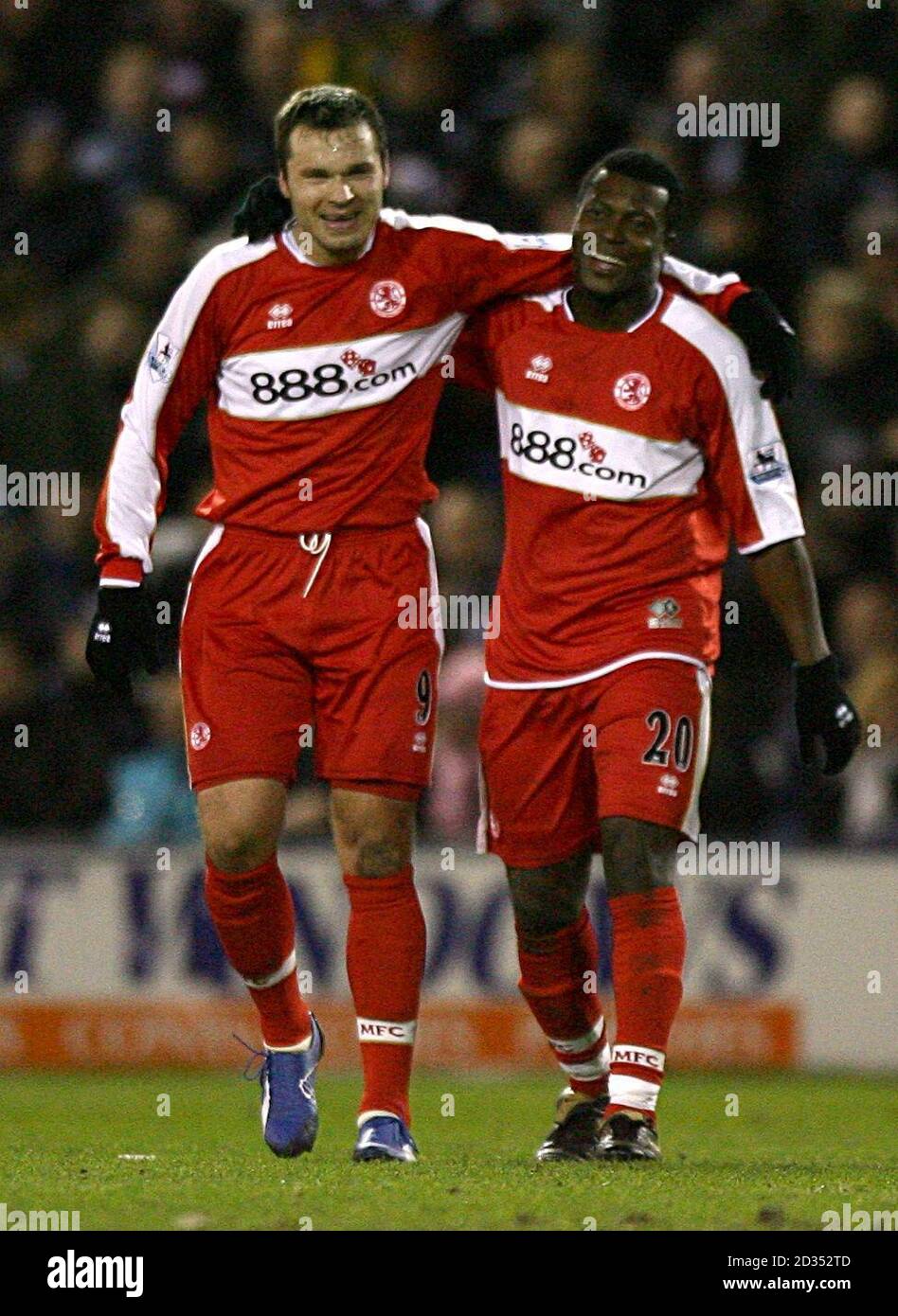 Middlesbrough's Mark Viduka celebrates his goal with Ayegbeni Yakubu ...