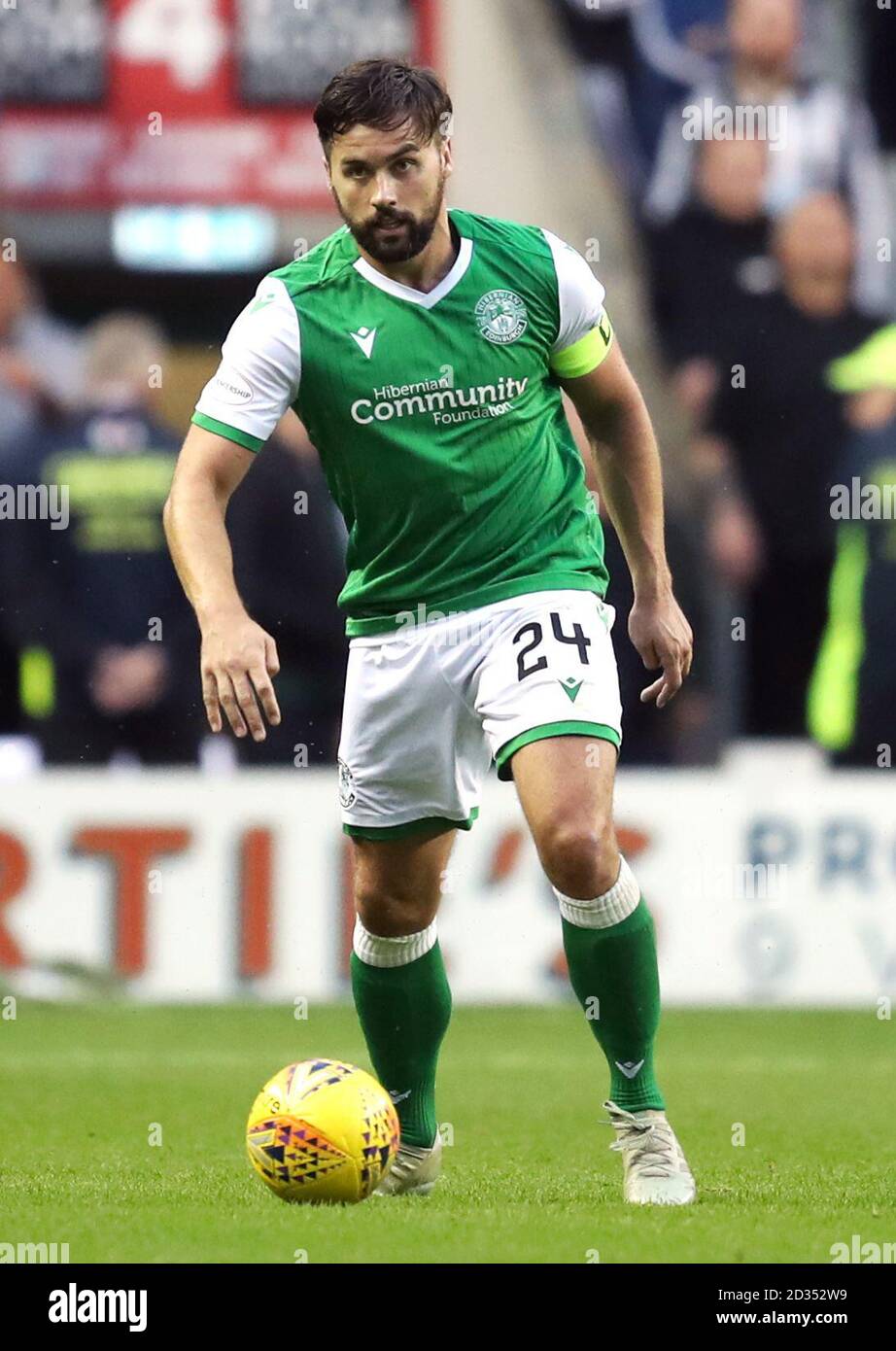 Edinburgh soccer hi-res stock photography and images - Alamy