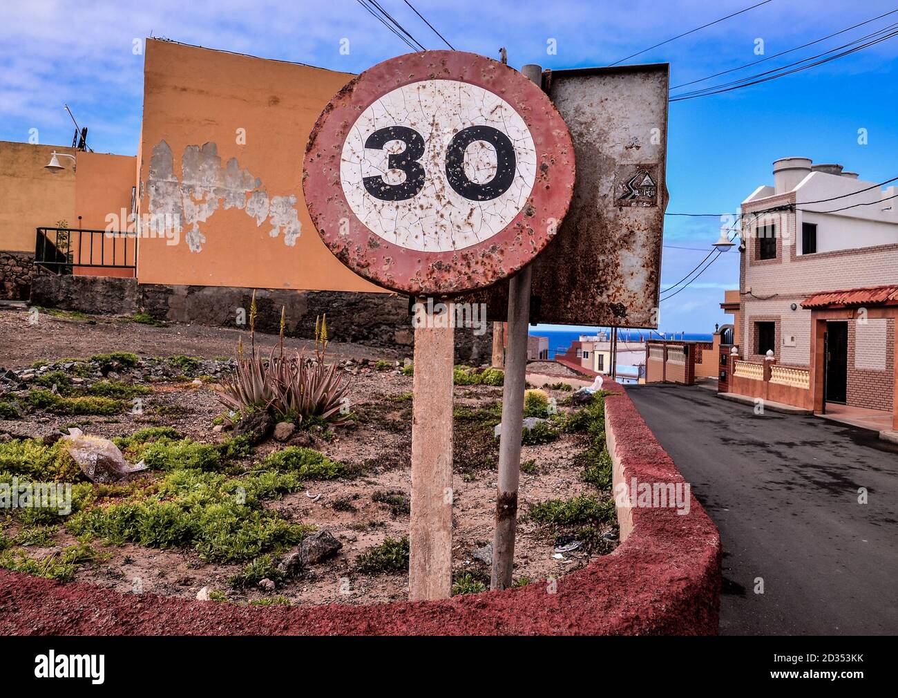 Vintage Old Rusty Road Sign Stock Photo - Alamy