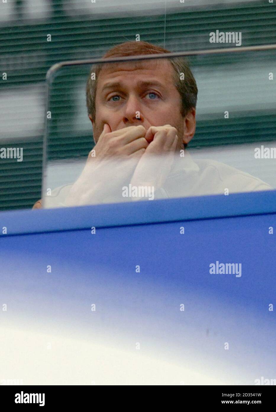 Chelsea owner Roman Abramovic in the stands Stock Photo - Alamy