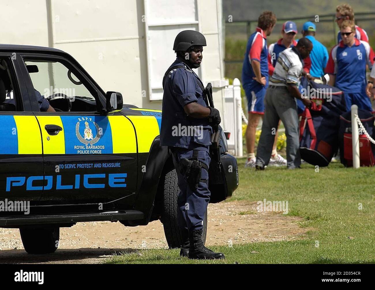 Barbados police officer hi-res stock photography and images - Alamy