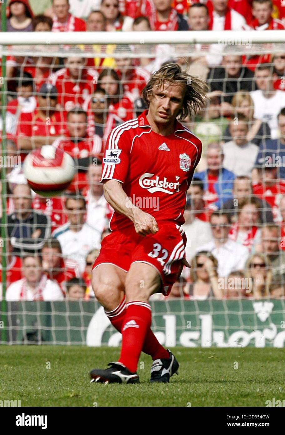 Zenden Liverpool High Resolution Stock Photography and Images - Alamy