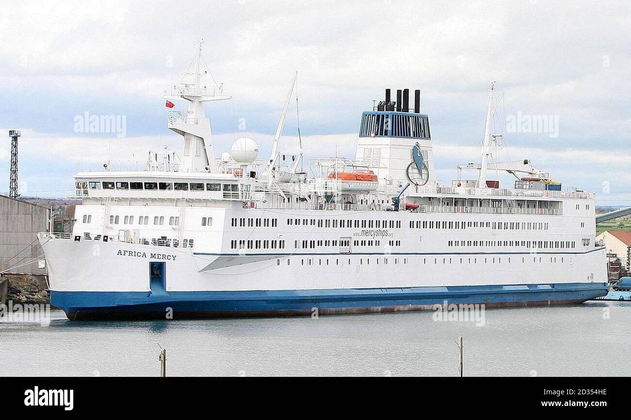 Mercy ship hi-res stock photography and images - Alamy