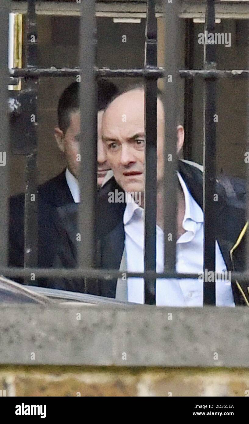 Dominic cummings leaves hi-res stock photography and images - Alamy