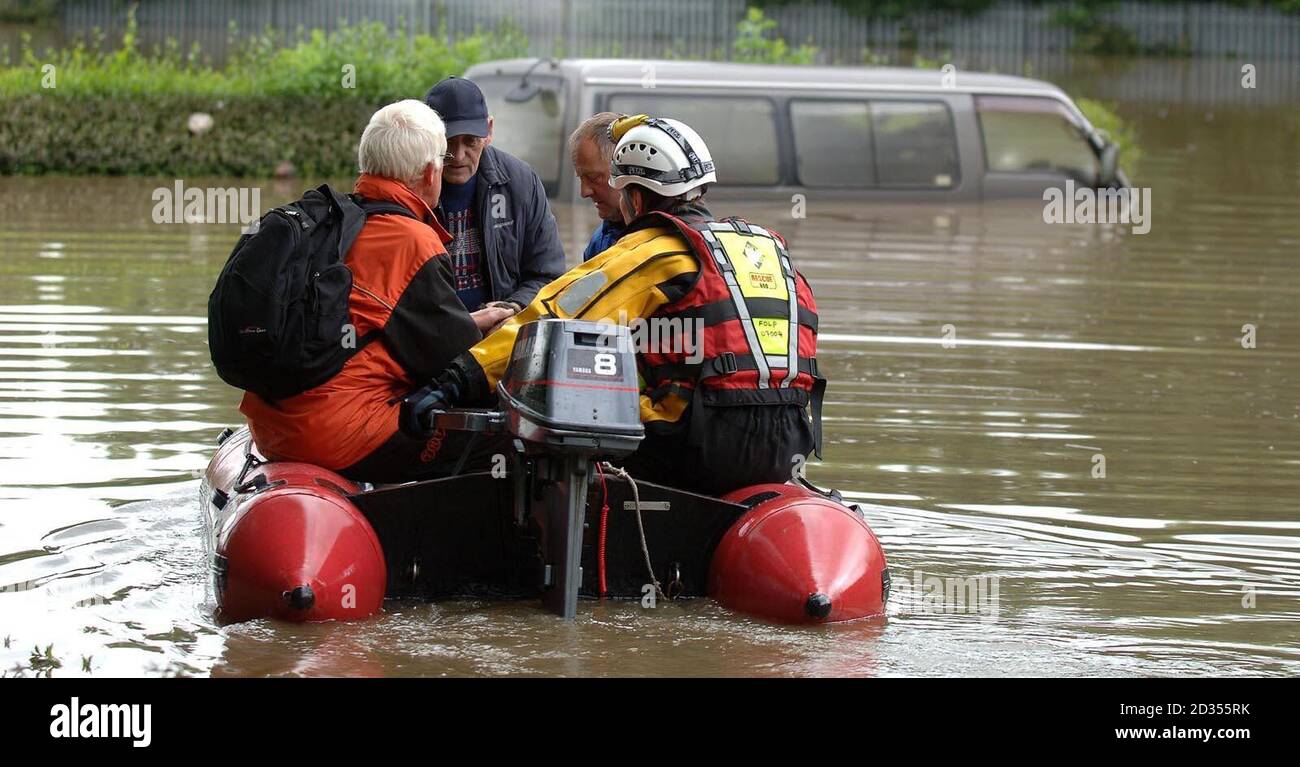 Rotherham flood rescue hi-res stock photography and images - Alamy