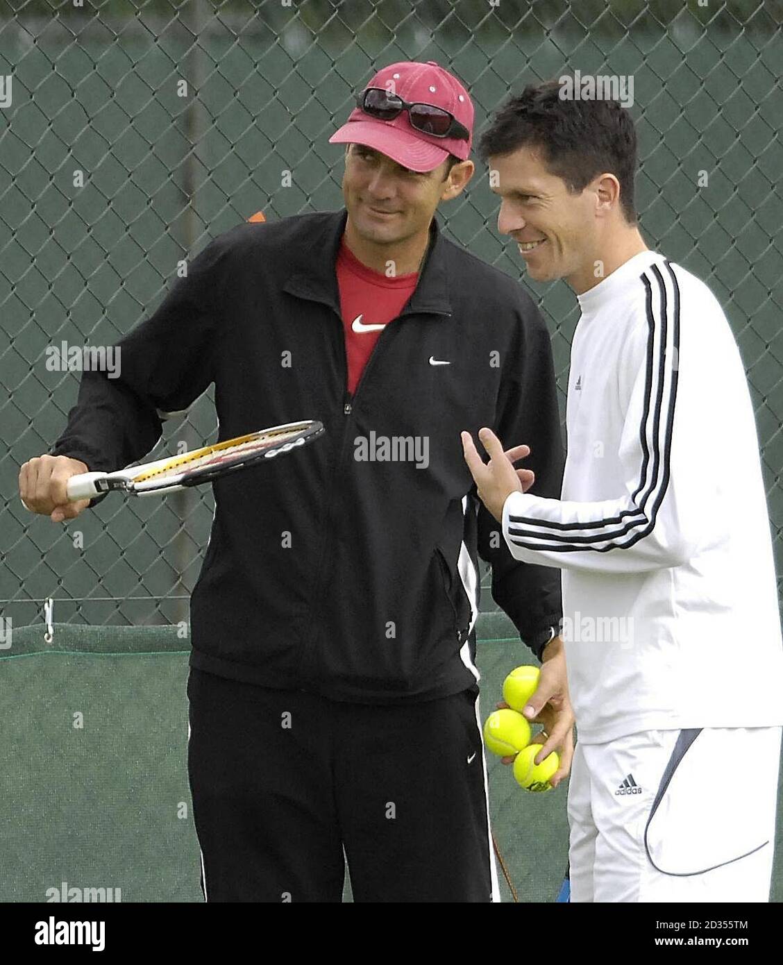 Tim henman with coach paul annacone hi-res stock photography and images ...