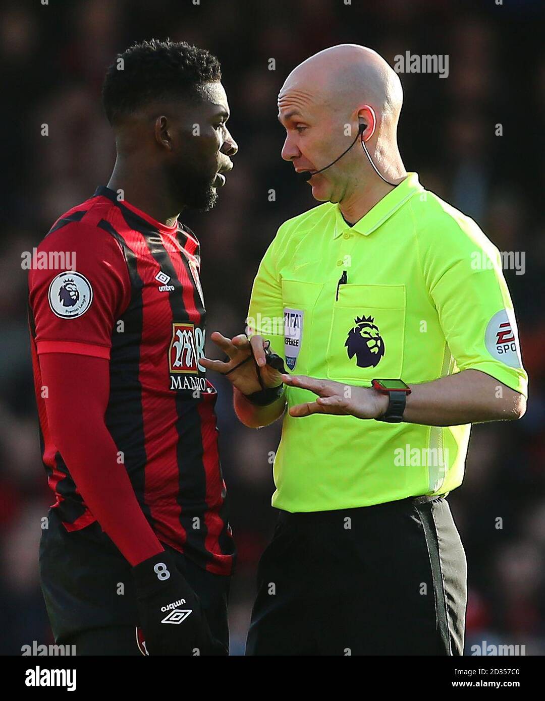 English referee jack taylor hi-res stock photography and images - Alamy