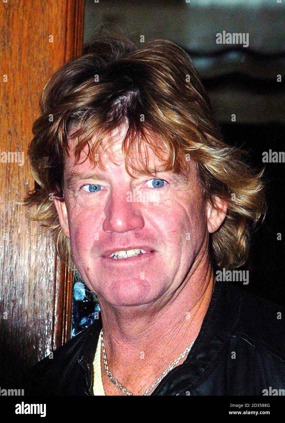 Actor robin askwith hi-res stock photography and images - Alamy