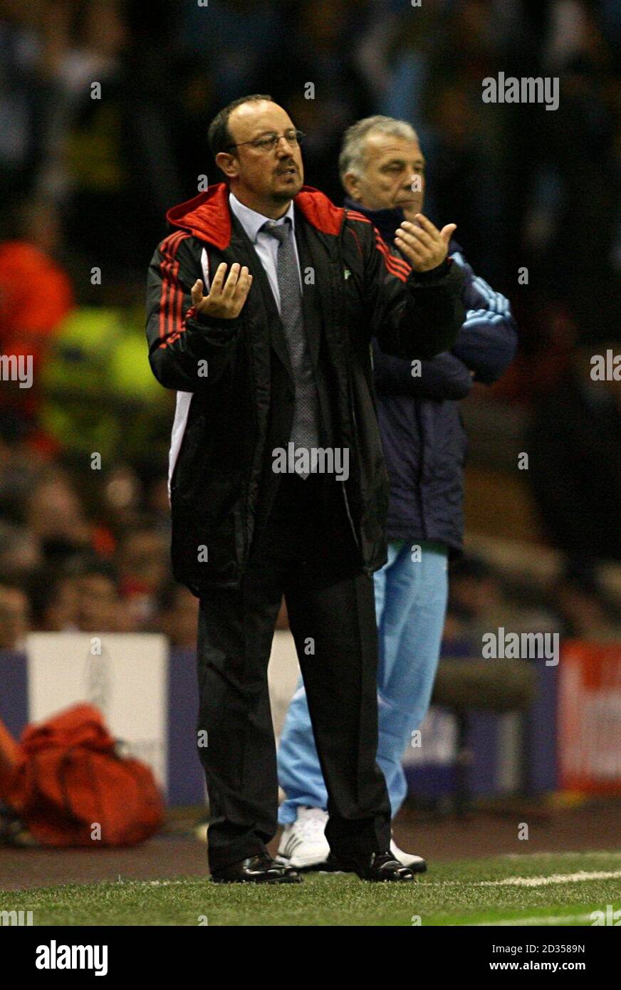 Rafael Benitez, Liverpool manager Stock Photo - Alamy