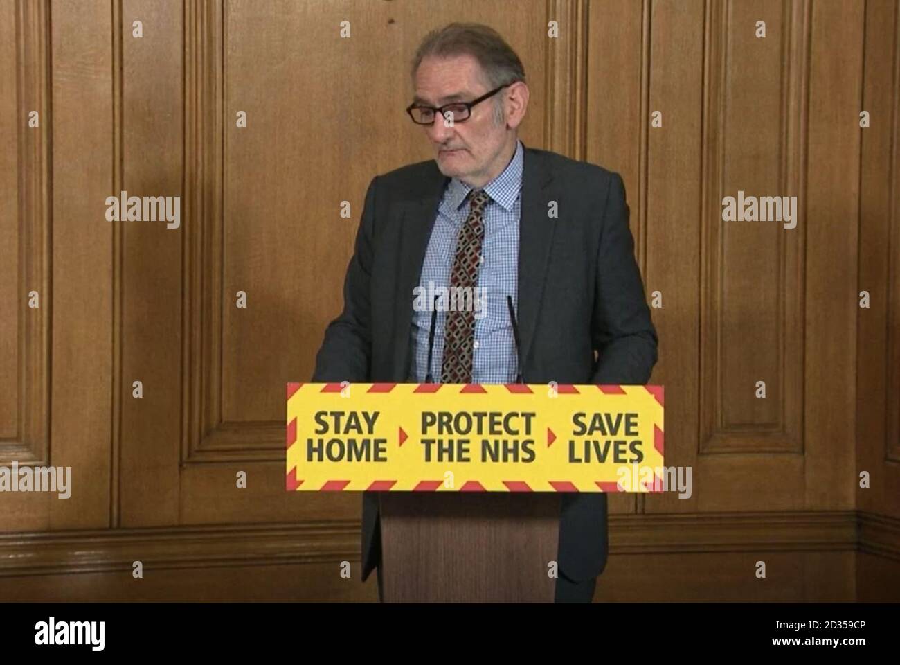 Sir ian diamond hi-res stock photography and images - Alamy