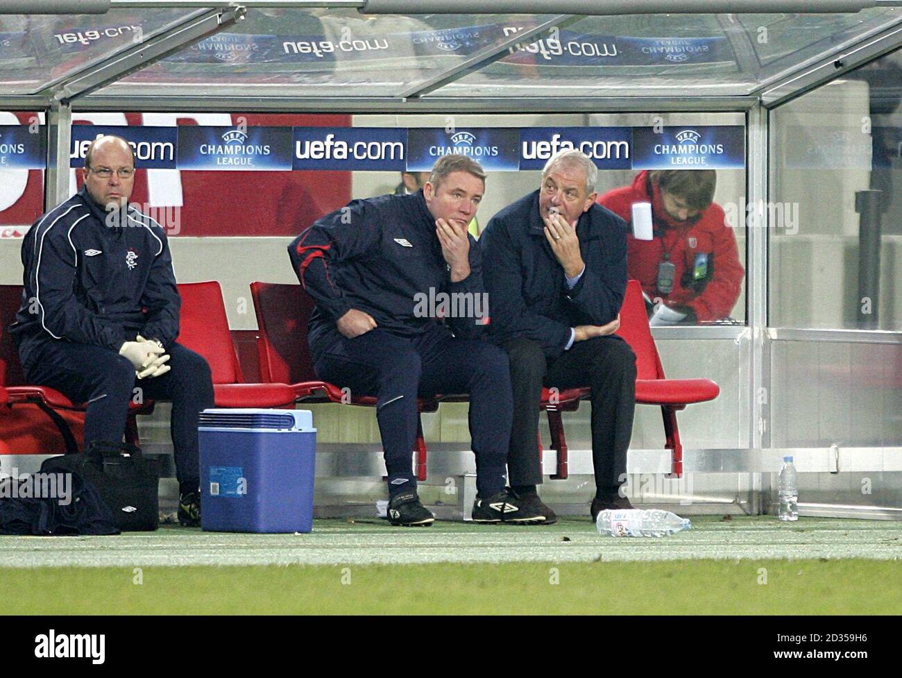 Manager walter smith and ally mccoist hi-res stock photography and ...