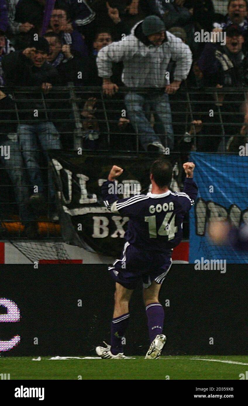 Bart Goor, Anderlecht celebrates his goal Stock Photo - Alamy