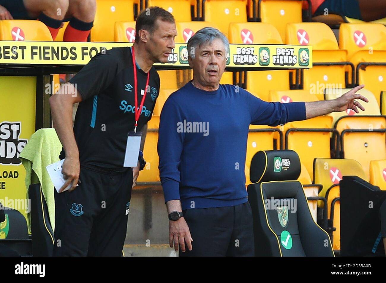 Everton manager carlo ancelotti premier league match carrow road hi-res ...