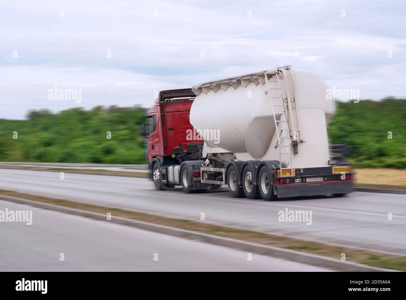 Transporting Oil High Resolution Stock Photography and Images - Alamy