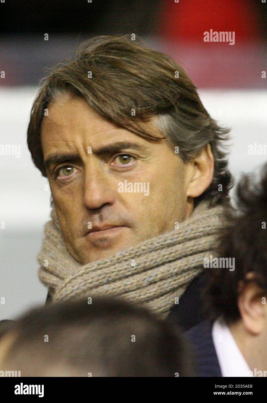 Inter milan manager roberto mancini hi-res stock photography and images ...