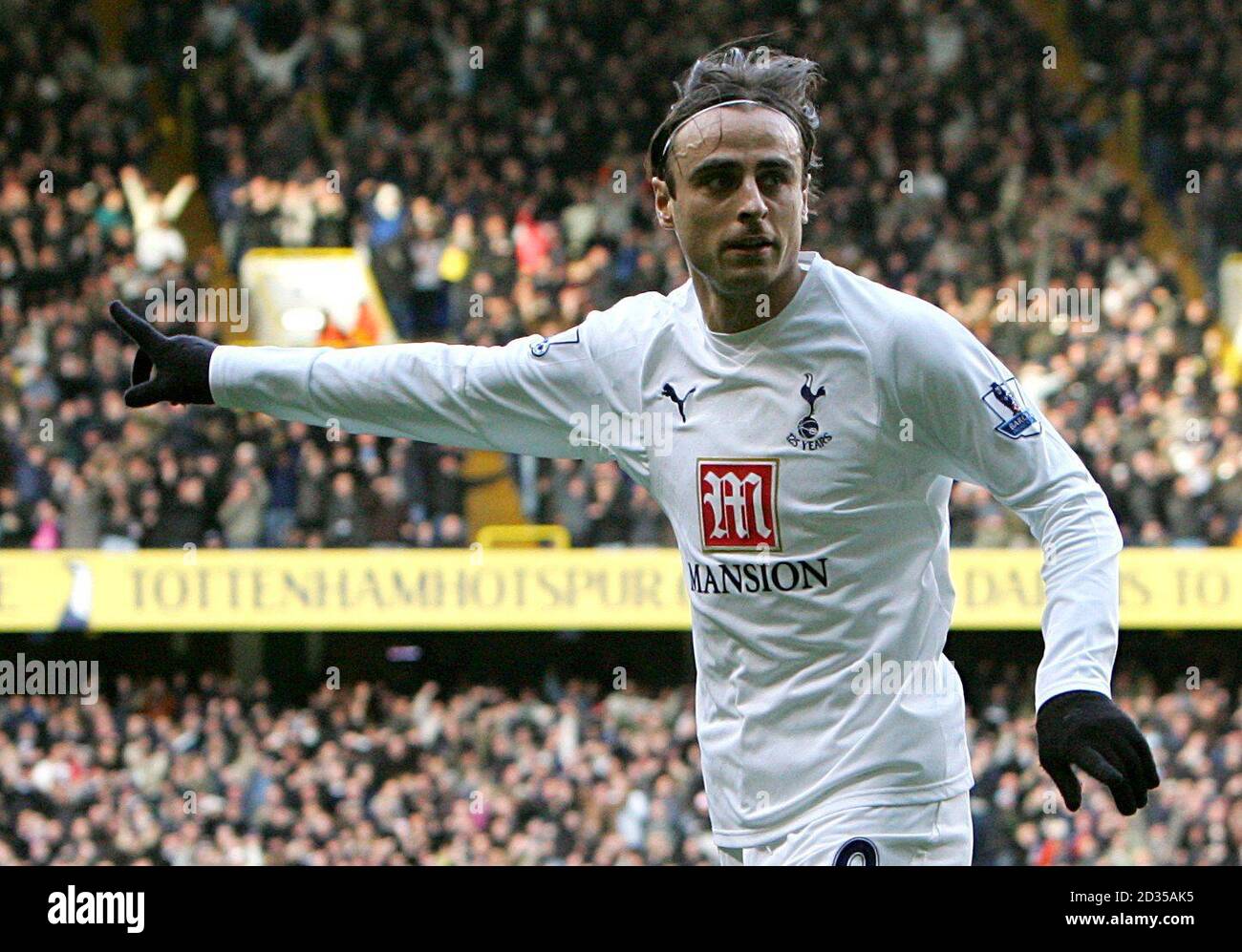 Tottenham Hotspur's Dimitar Berbatov celebrates after scoring the ...