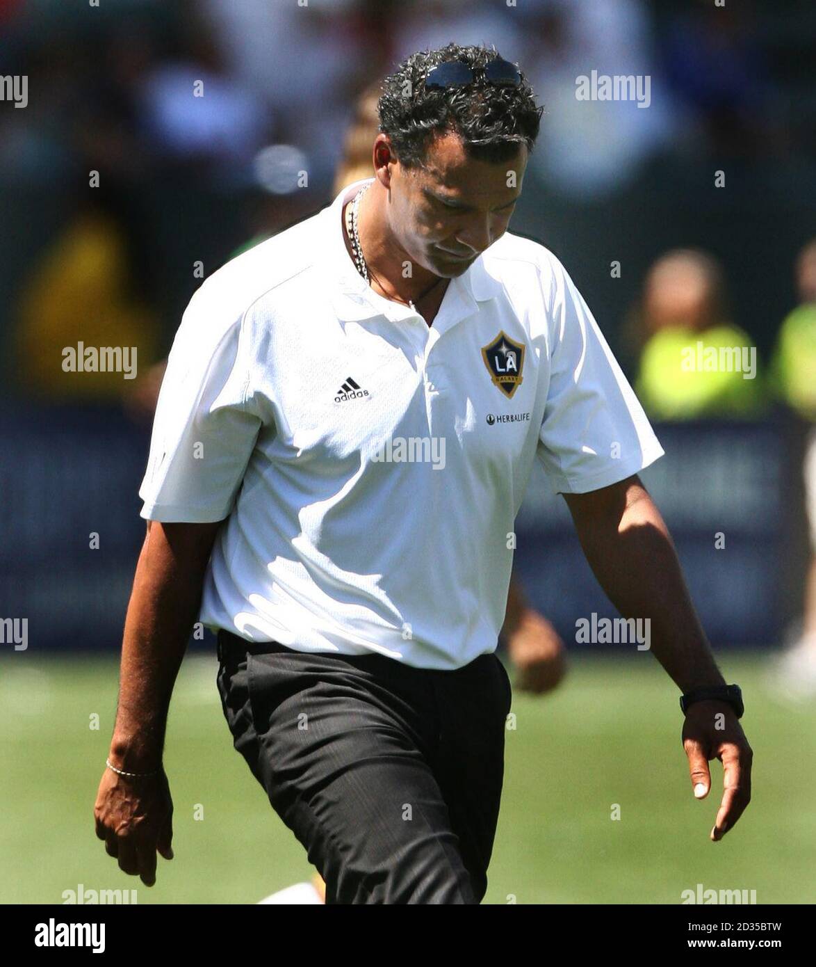 LA Galaxy coach Ruud Gullit shows his dejection after the Major League ...