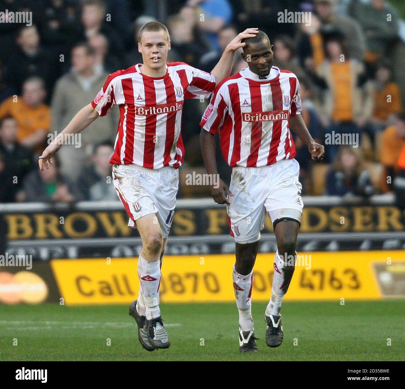 Celebrates scoring with leon cort hi-res stock photography and images ...