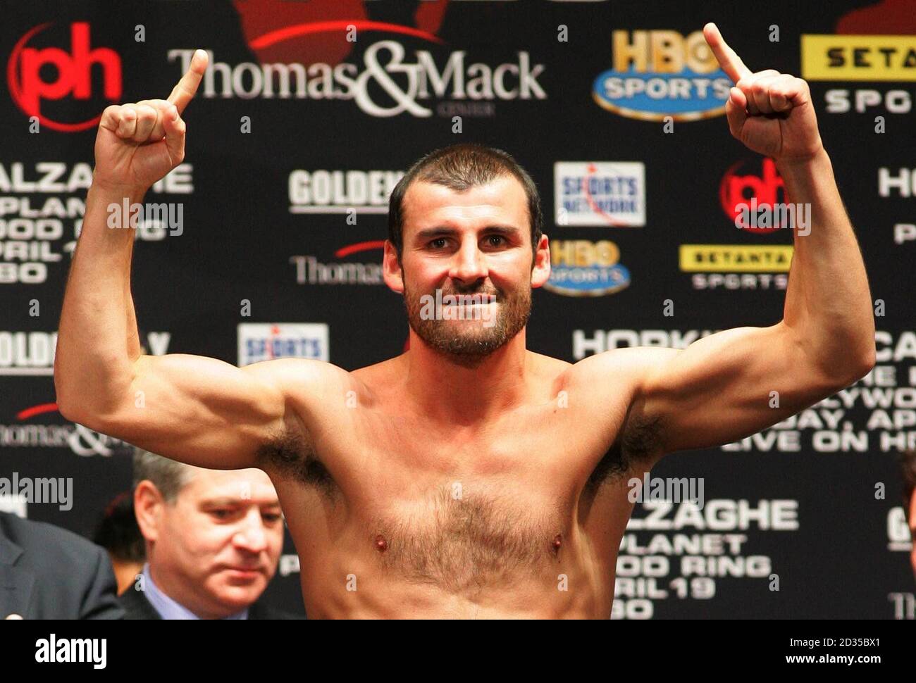 Britains world champion boxer joe calzaghe planet hollywood looks hi ...