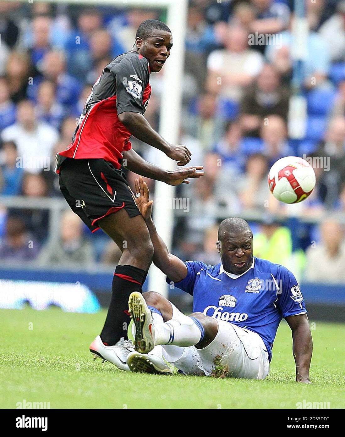 Full length action ball tackle tackling england mangrs hi-res stock ...