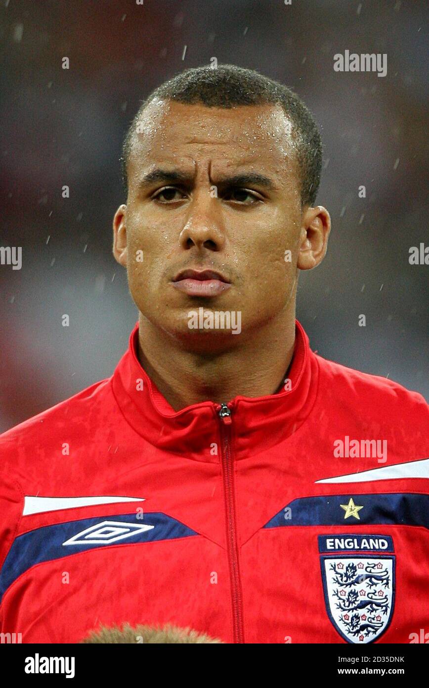 Gabriel agbonlahor england hi-res stock photography and images - Alamy