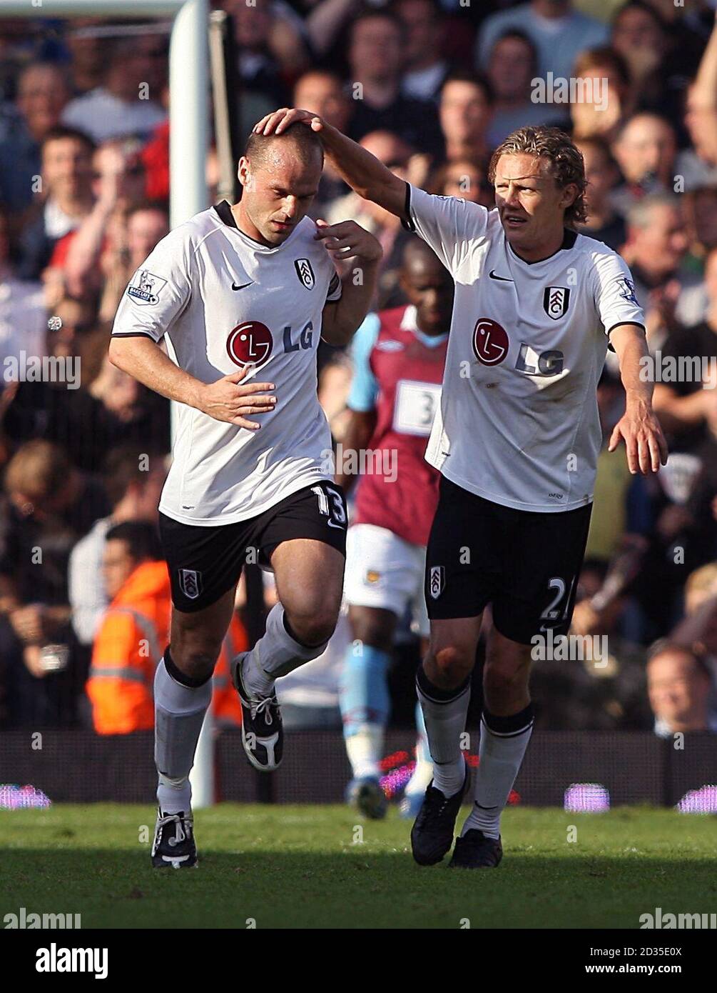 Team mate jimmy bullard hi-res stock photography and images - Alamy