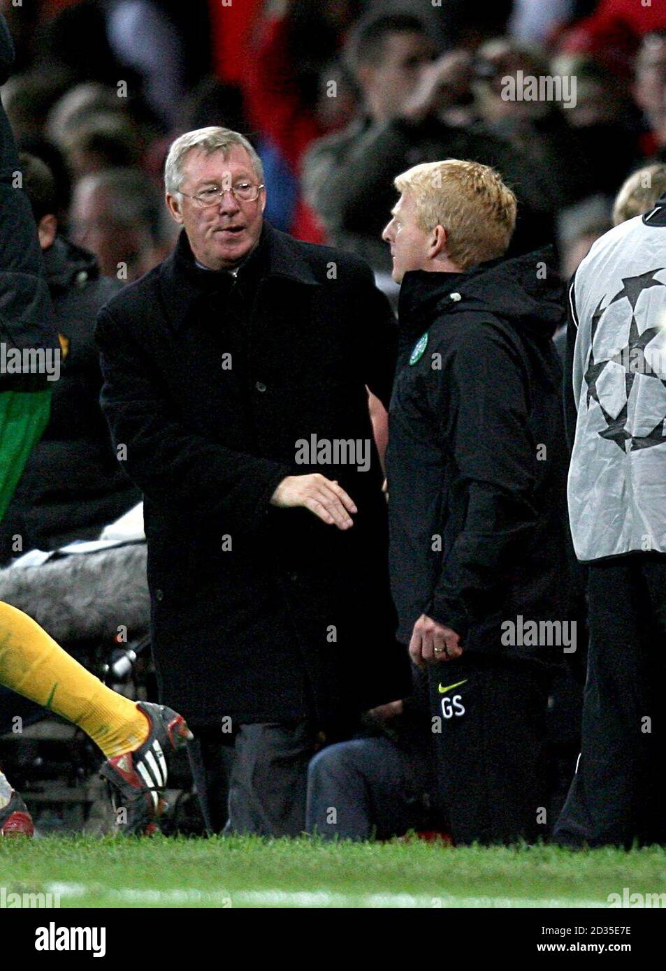 Gordon strachan manchester united hi-res stock photography and images ...