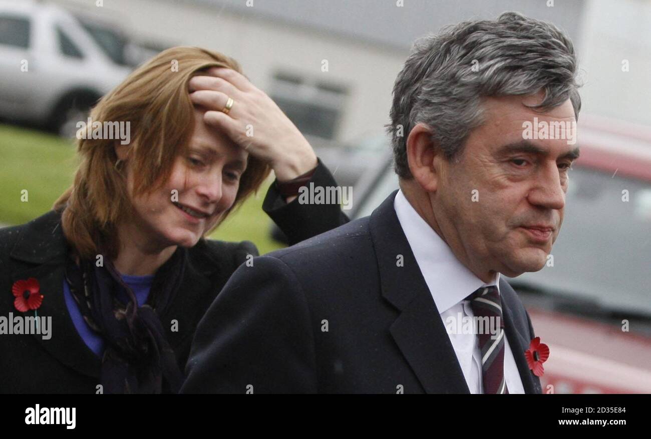 Politics with wife arriving smiling gordon brown hi-res stock ...