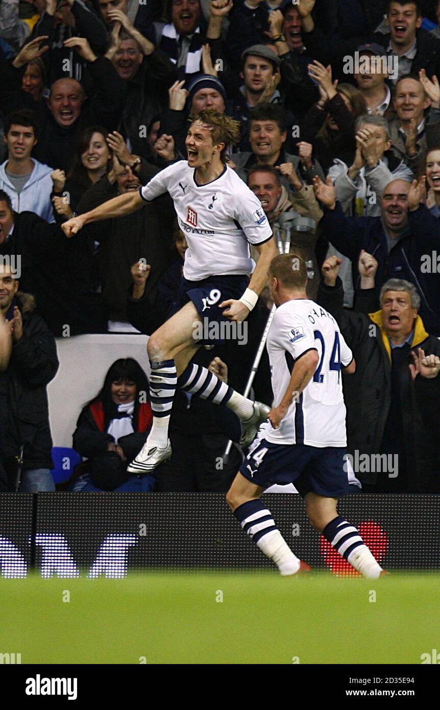 Tottenham hotspurs roman pavlyuchenko hi-res stock photography and ...