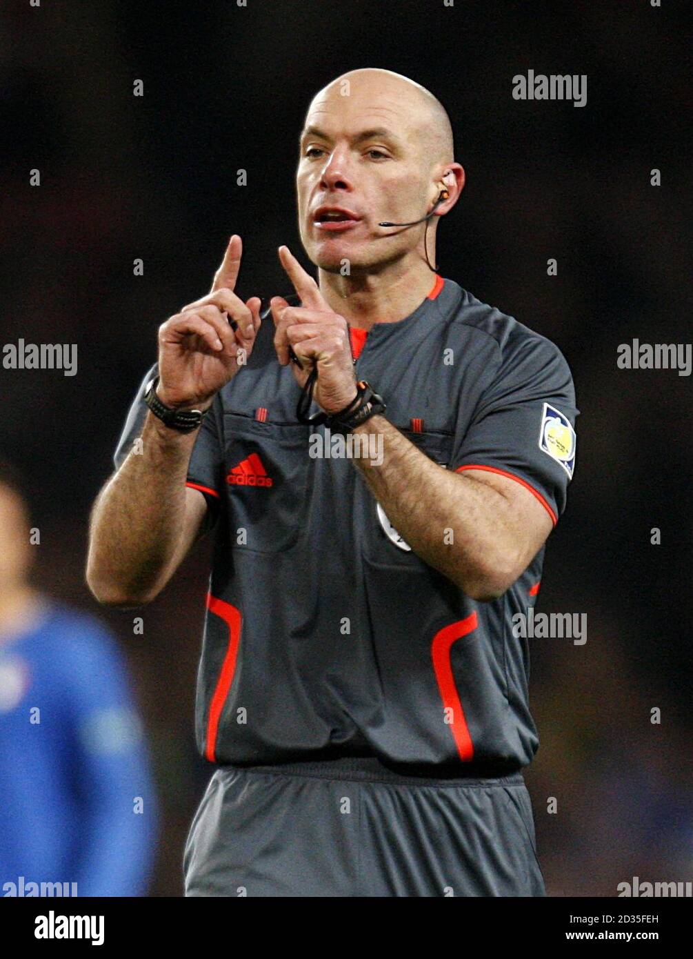 Howard Webb, Referee Stock Photo - Alamy
