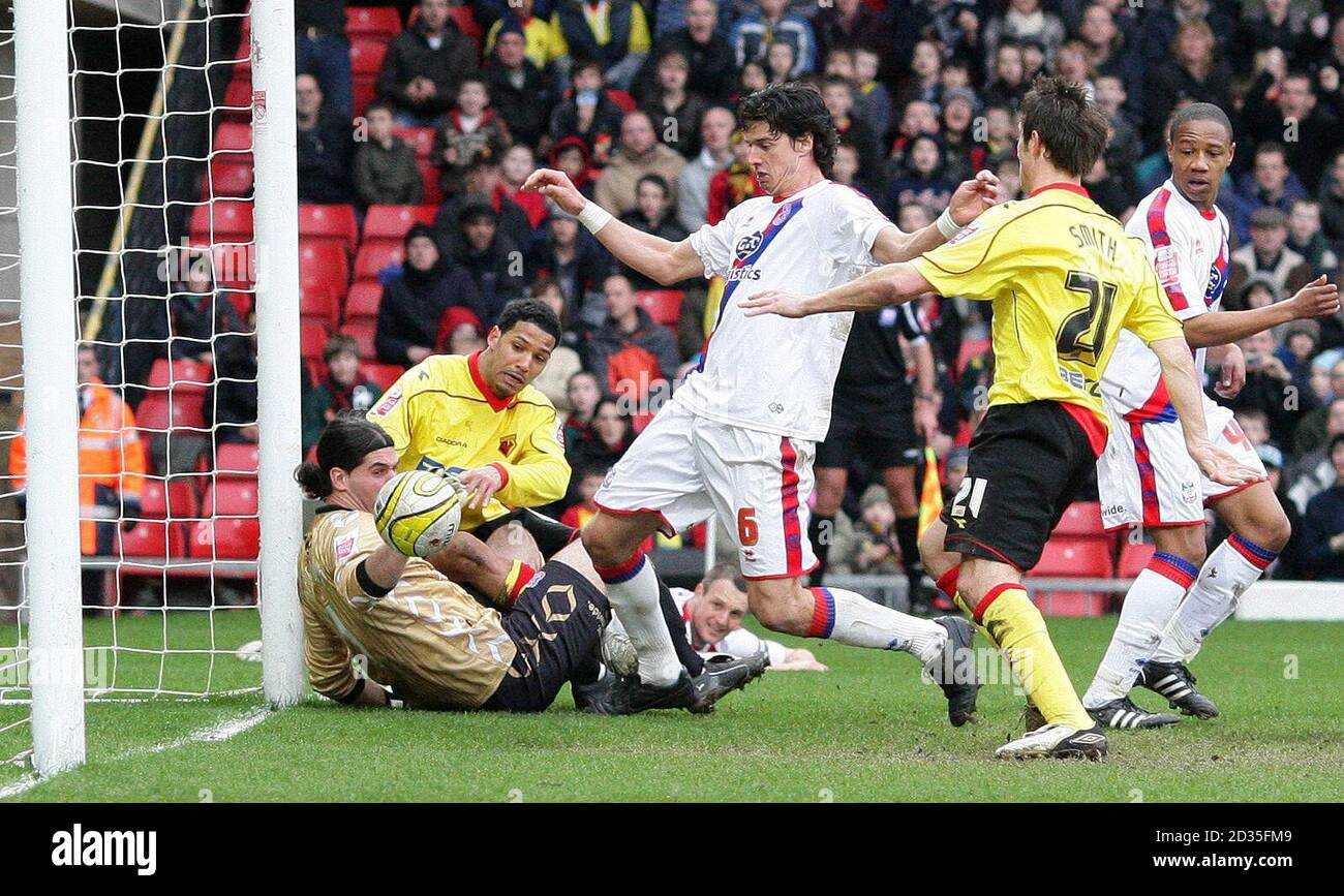 Watford past hi-res stock photography and images - Alamy