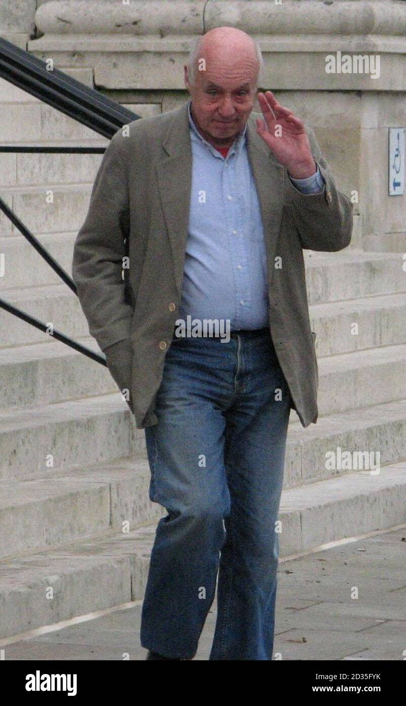 Full length road walking mangsm hi-res stock photography and images - Alamy