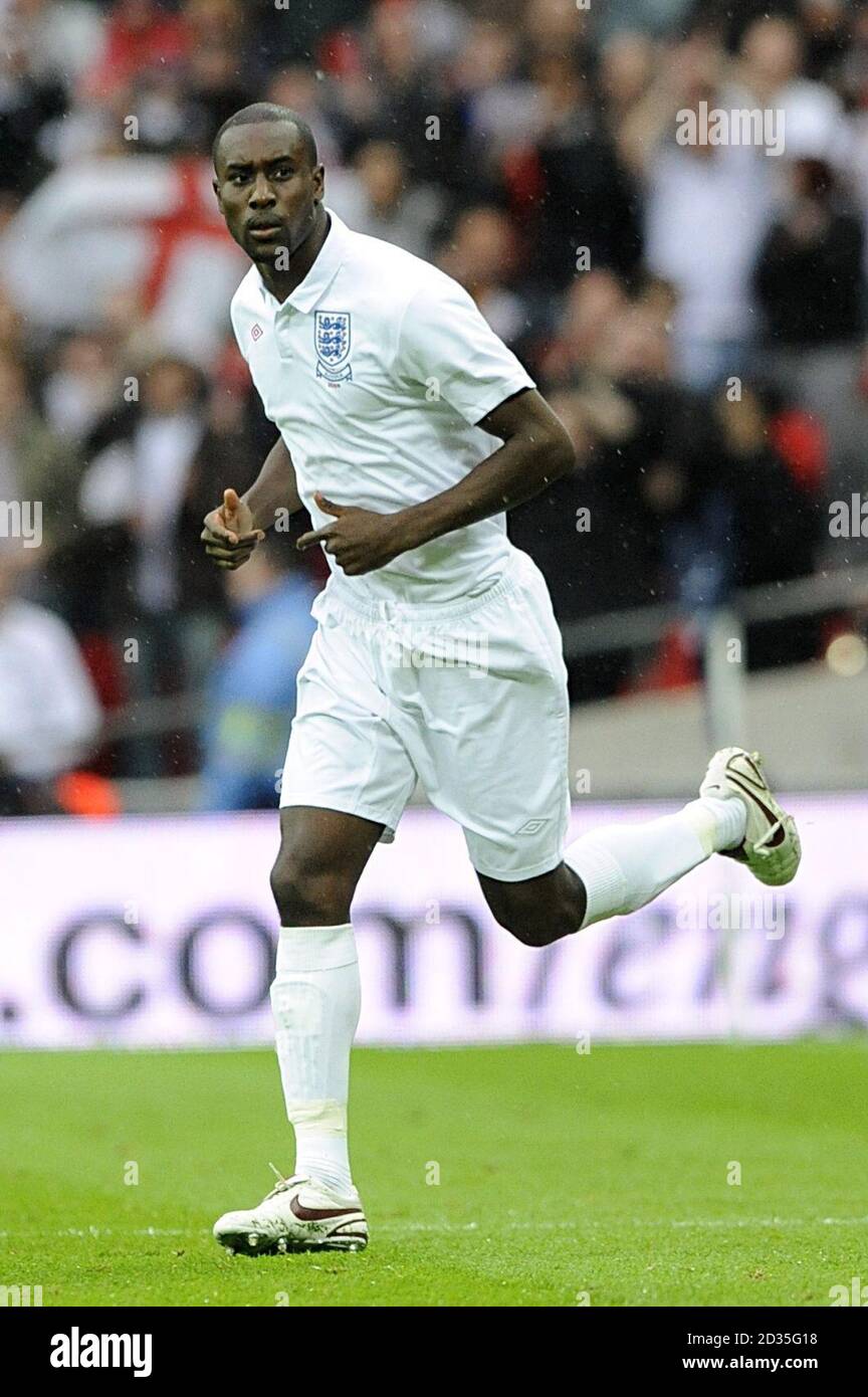 Carlton cole england hi-res stock photography and images - Alamy