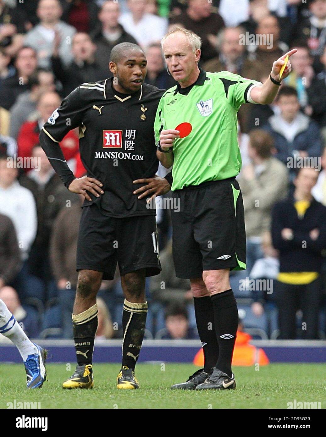 Points outs hi-res stock photography and images - Alamy