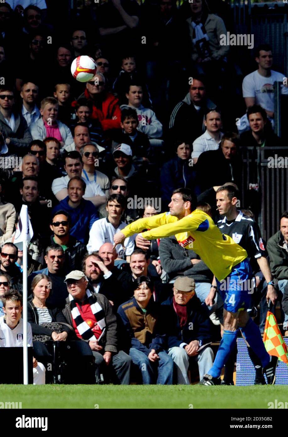 Stoke citys rory delap takes a throw in hi-res stock photography and ...