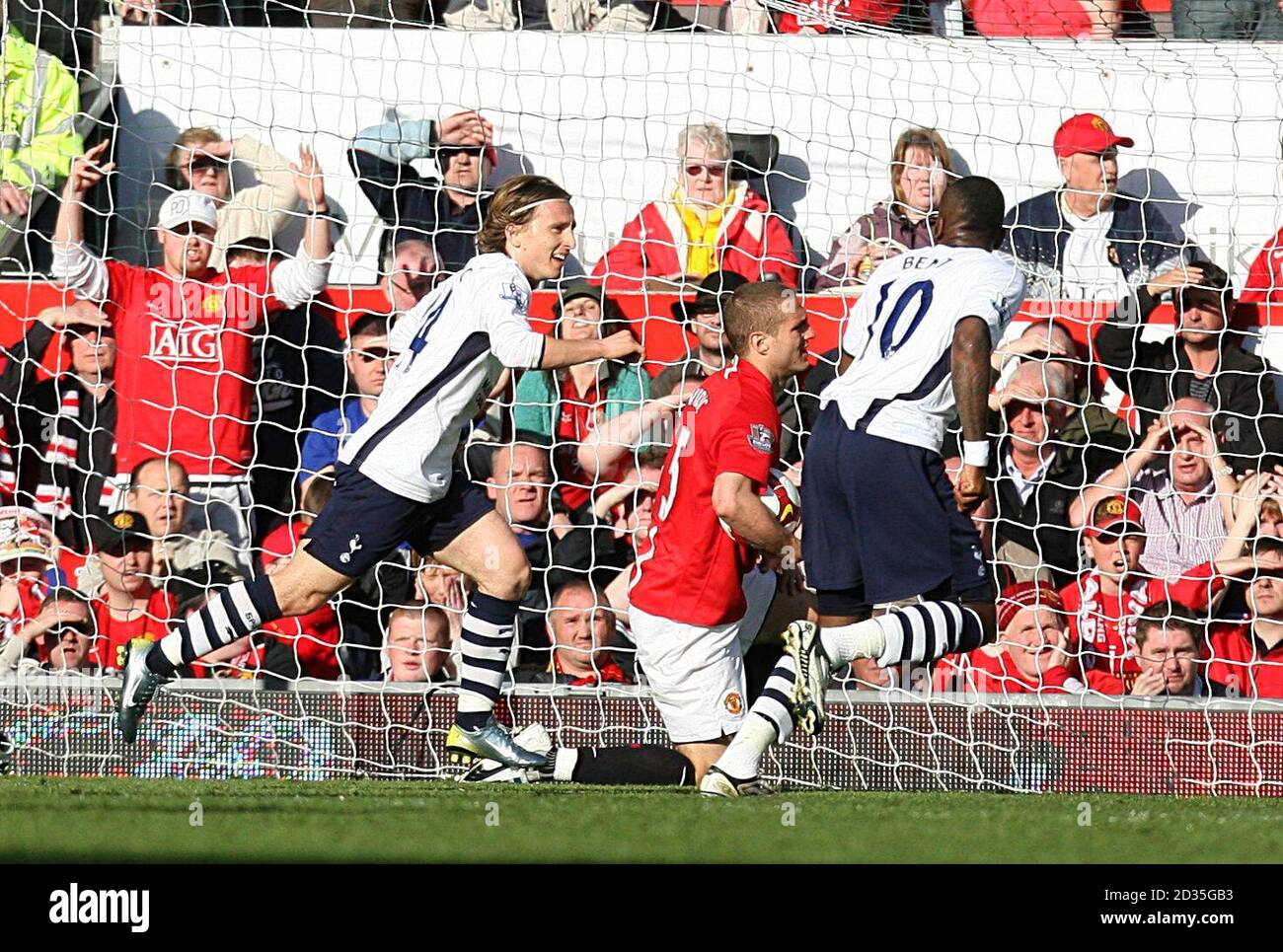 Tottenham Hotspurs Luka Modric High Resolution Stock Photography and ...