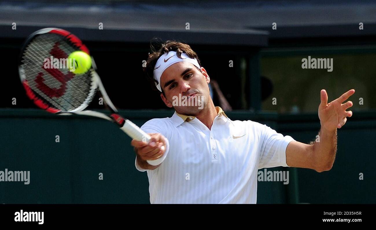 Roger federer hitting hi-res stock photography and images - Alamy