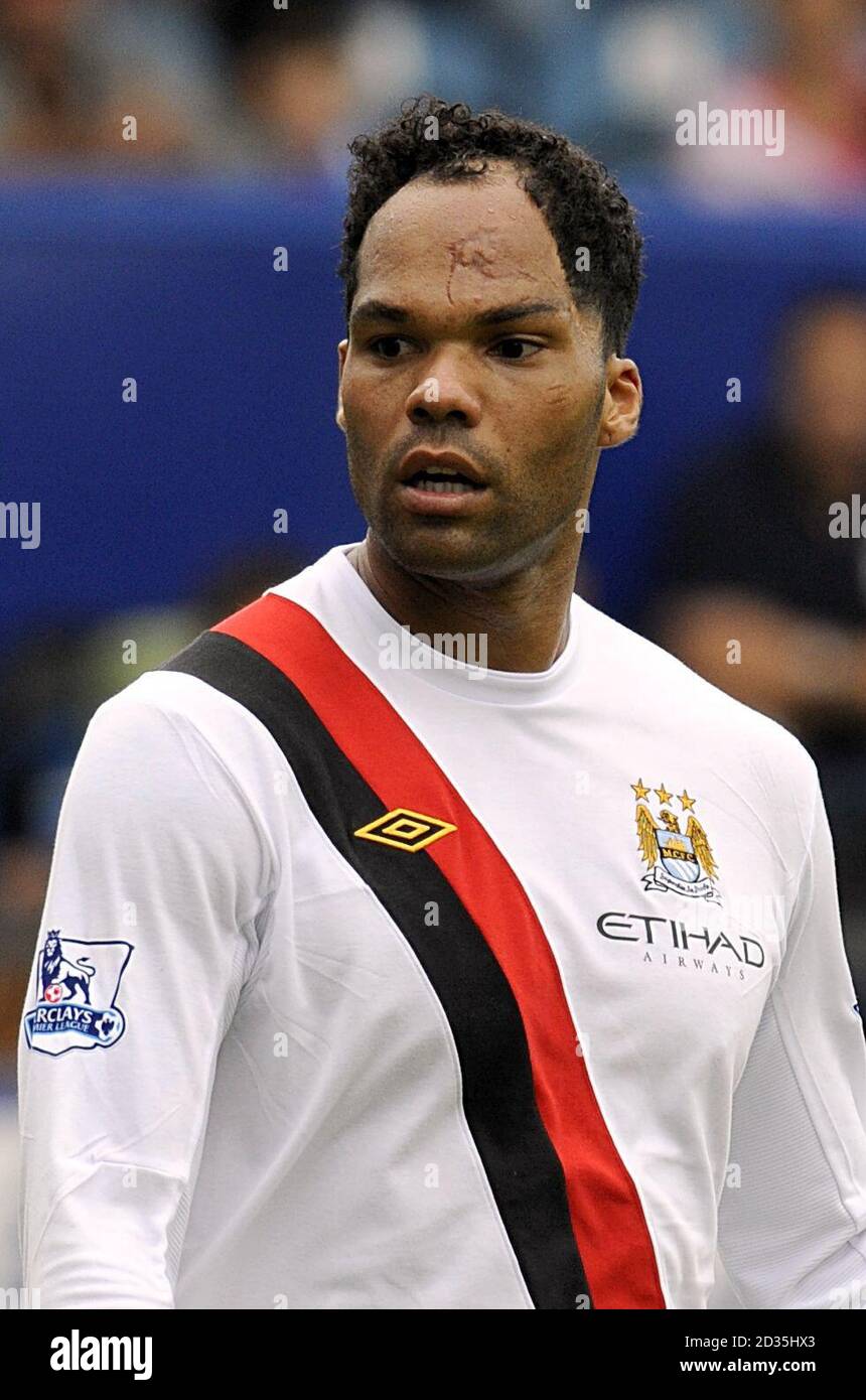 Headshot head shot datacoapplies hi-res stock photography and images ...