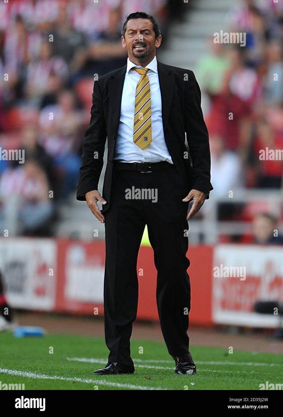 Hull City manager Phil Brown on the touchline Stock Photo - Alamy