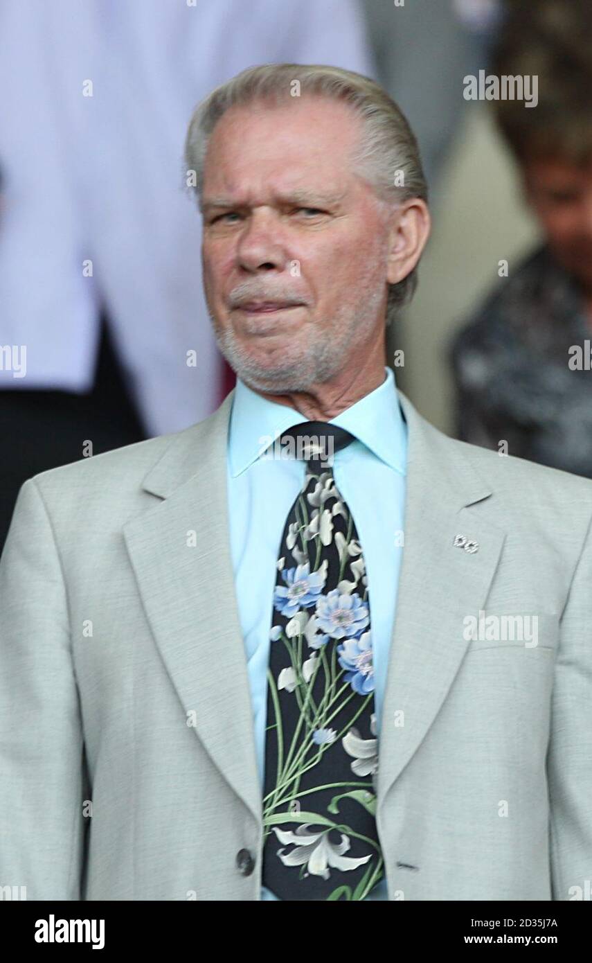 Birmingham City co-owner David Gold in the stands Stock Photo - Alamy