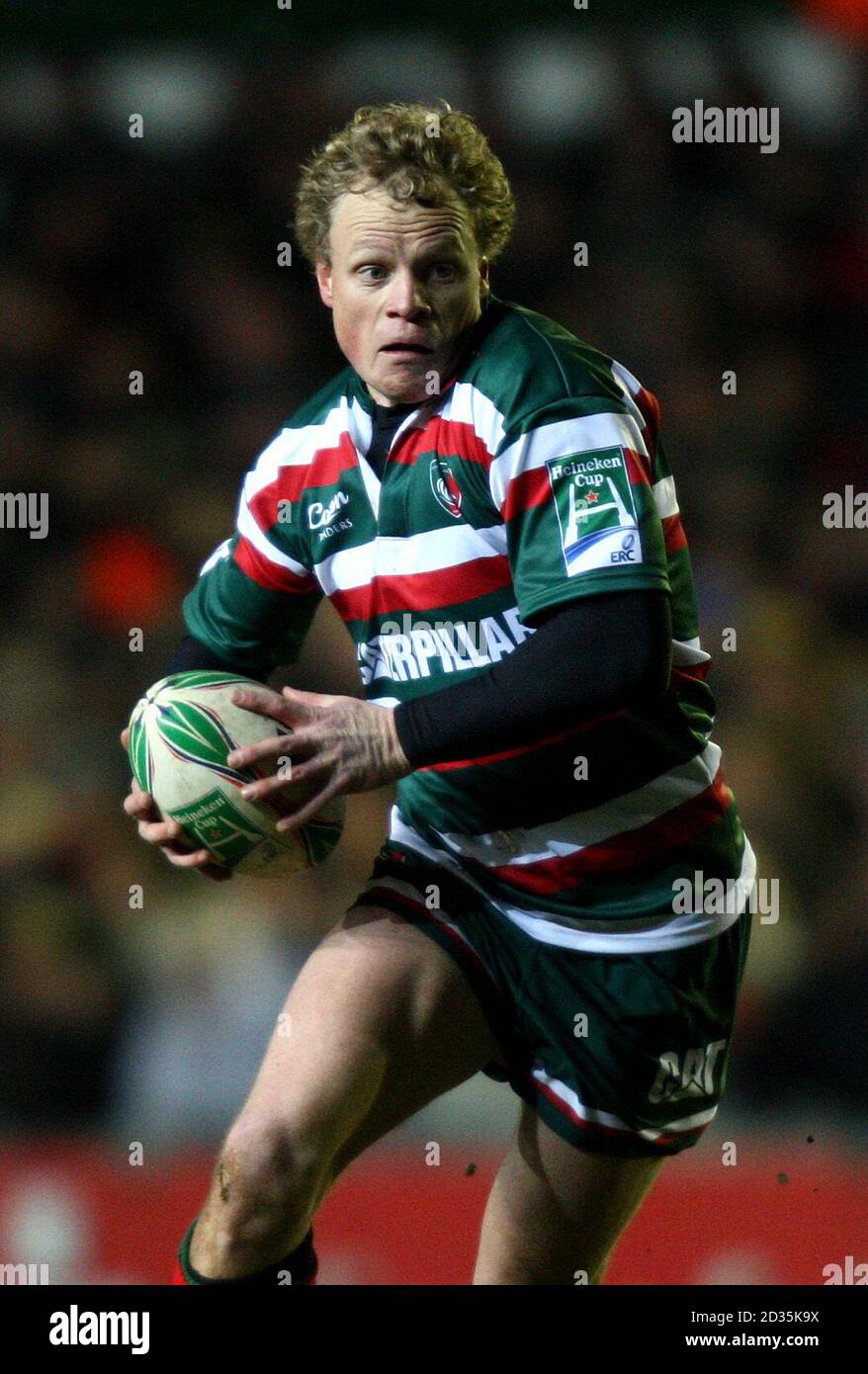 Tigers mid length half top hi-res stock photography and images - Alamy