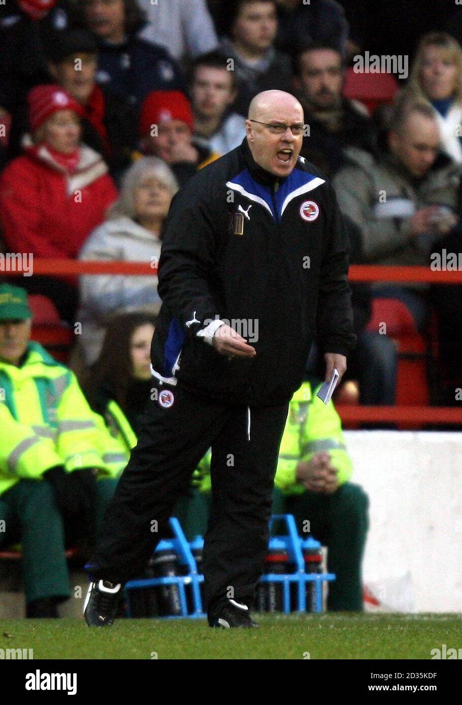 Football manager shouting at player hi-res stock photography and images ...