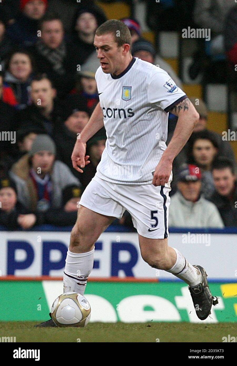 Richard Dunne, Aston Villa Stock Photo - Alamy