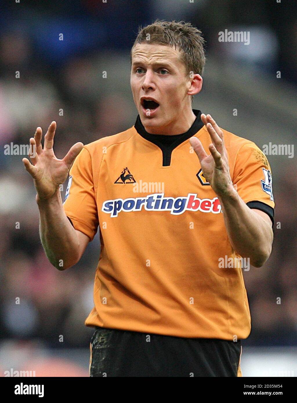 Christophe berra, wolverhampton wanderers hi-res stock photography and ...