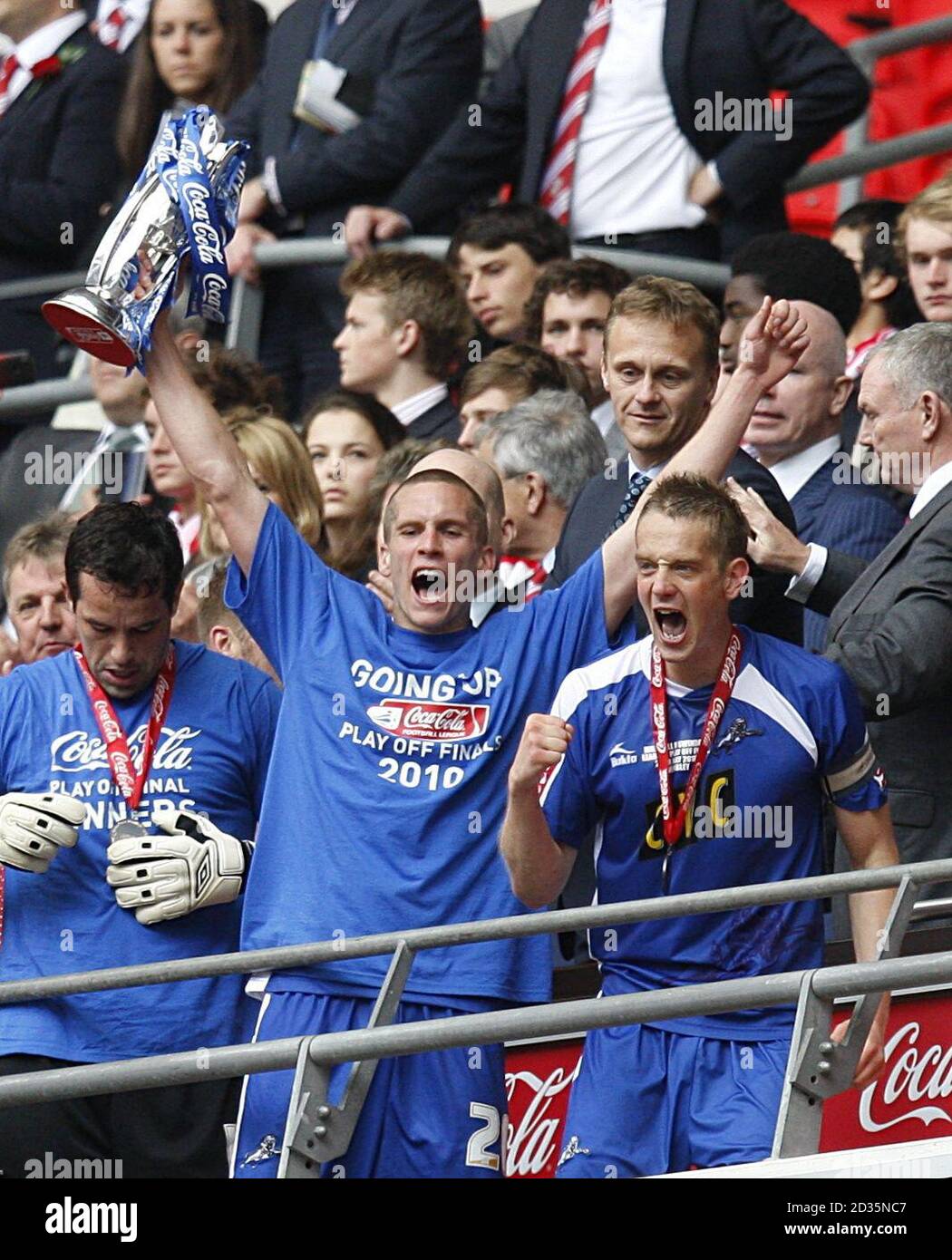 Millwall's Steve Morison (left) lefts the trophy after the final ...